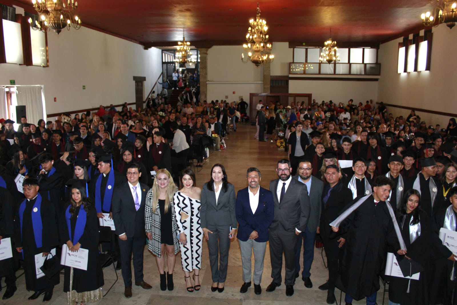 Culminan estudios de nivel medio superior alumnos del Cecytem Capula ...